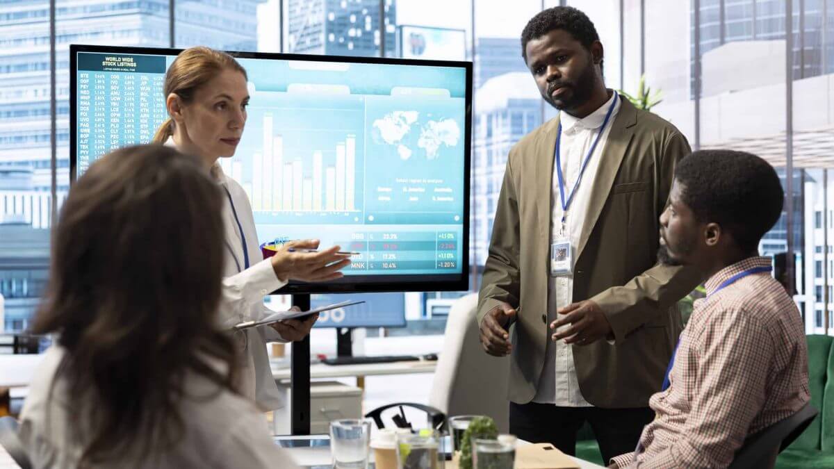 Analyst Briefing Best Practices [Infographic & Directions]